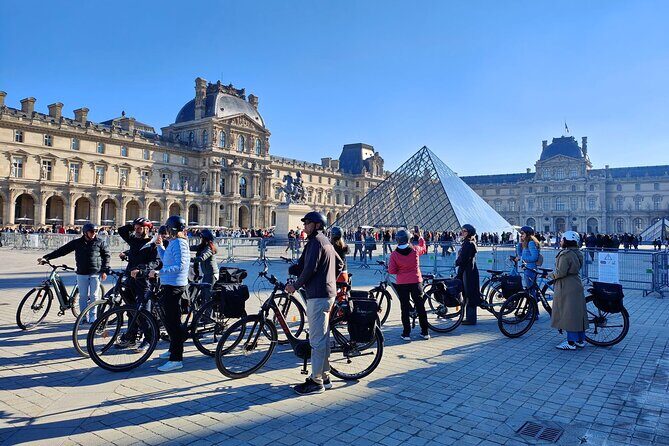 Paris : Private electric bike tour with wine and cheese tasting - What to Expect from the Itinerary