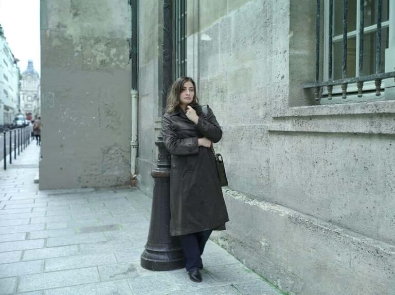Paris: Private Marais District Photoshoot Plus 1 Polaroid - The Sum Up