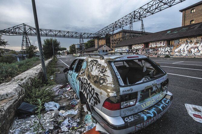 Photo Tour in the Ostiense district: forfeiture and redevelopment - What Reviewers Say