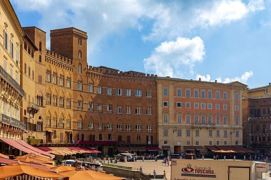 Piazza del Campo, the shell-shaped main square of Siena