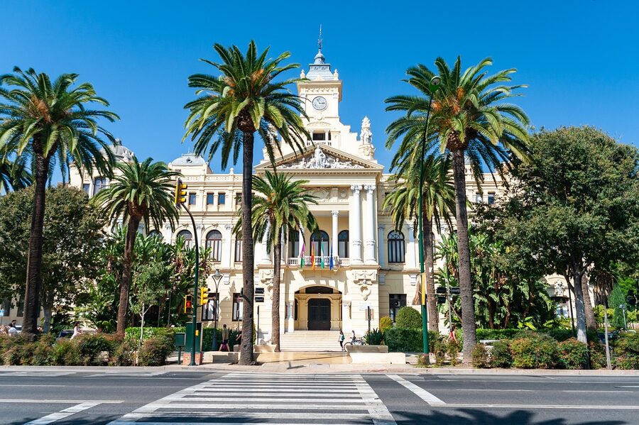 Walking through Málaga old town in summer