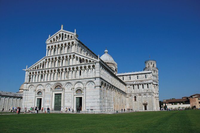 PISA HALF-DAY: from Florence by minivan with Leaning Tower ticket - Transportation and Comfort