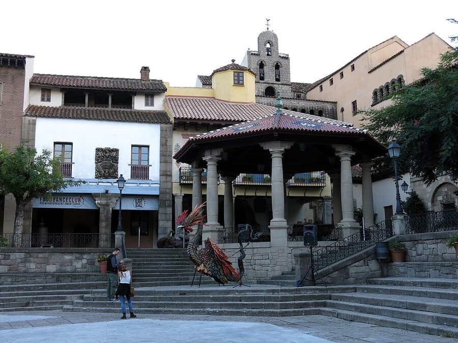 Poble Espanyol Plaça Major Barcelona