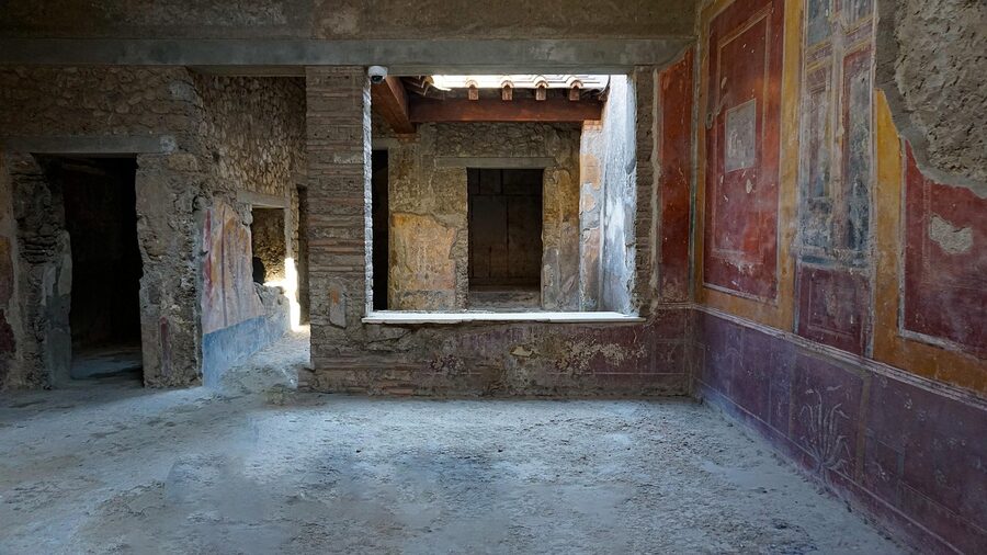 Ancient fresco wall painting at Pompeii