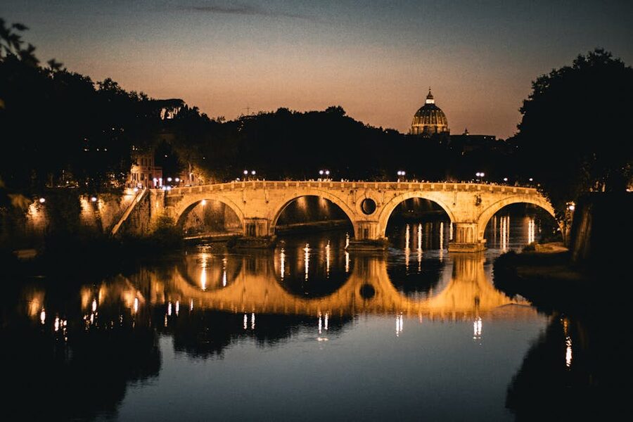 Ponte Sisto bridge in Rome illuminated at night