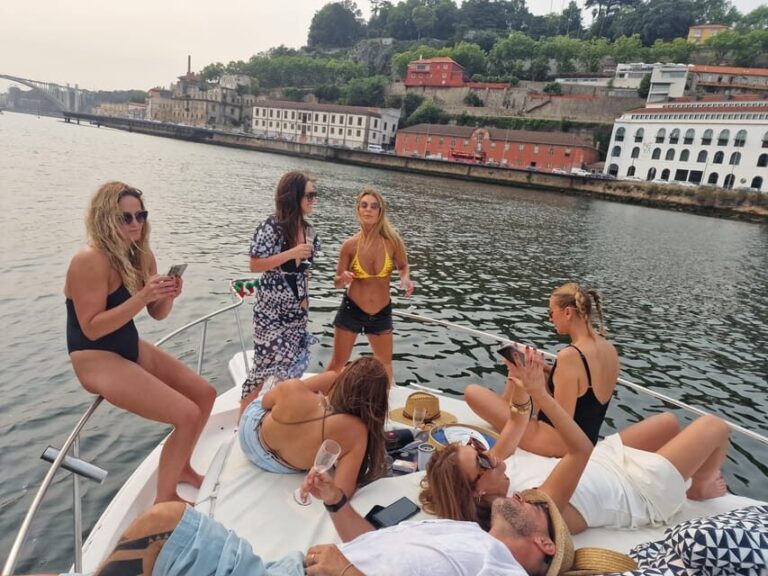 Porto: Private 6 Bridges Tour, welcome drink & sunset option - Why this tour stands out