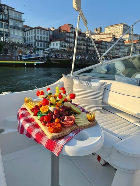 Porto: Private Douro River Bridges Cruise with Food & Wine - In-Depth Look at the Itinerary