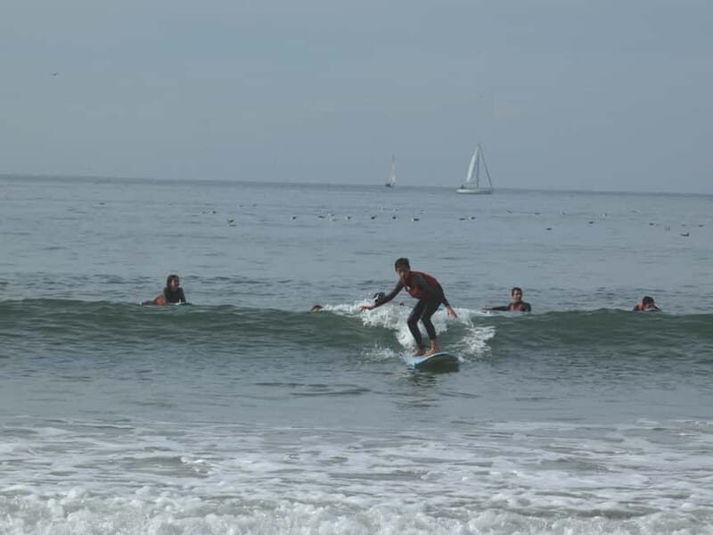 Porto: Surf Lesson in a small group - Who Should Consider This Experience?