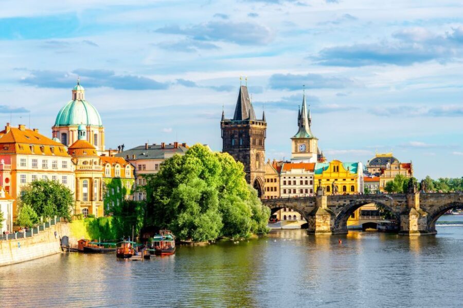Prague : Private Walking Tour with A Guide (Private Tour) - Who Will Benefit Most from This Tour?