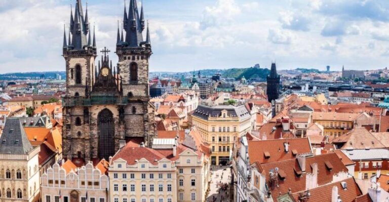 Prague Royal Castle, St Vitus, Golden Lane Tour with Tickets - Who Should Book This Tour?