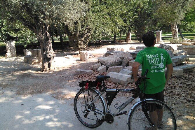Private 3-Hour Bike Tour: Discover City Gems & Beautiful Beaches - Whats Included and What to Expect