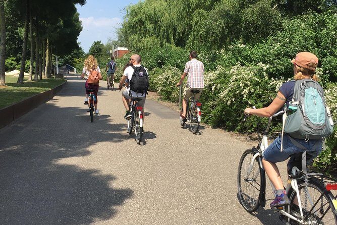 Private Amsterdam Bike Tour with a local guide (also for families) - An In-Depth Look at the Itinerary and Experience