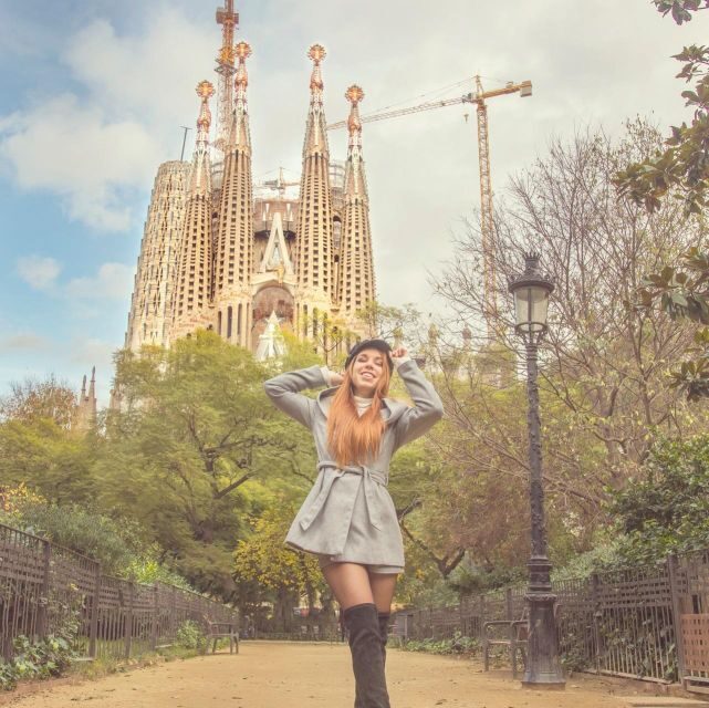 Private Barcelona & Montserrat Tour with Pick-up - A Deep Dive into the Day: What to Expect from This Tour