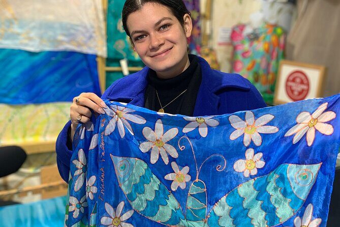 Private Class Paint your silk scarf with a Valencian artisan - Practicalities and Logistical Tips