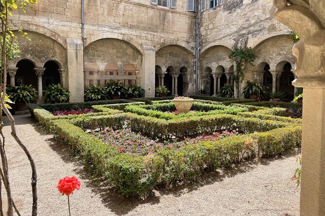 Private Day Trip to Arles Les Baux de Provence and Saint Remy de Provence - What Makes This Tour Stand Out?