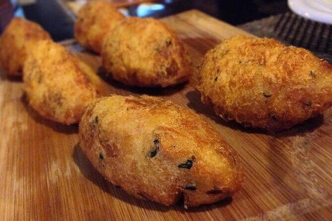 Private food tour gastronomy in lisbon with Ten tastings - What Travelers Love About This Tour