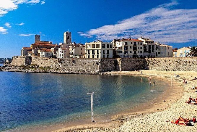 Private Half-Day Trip: Cannes and Antibes from Nice by Minivan - Antibes: A Mix of Old Charm and Modern Elegance