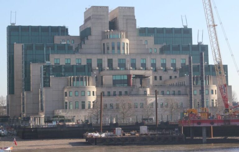 Private London Spy Walking Tour - What You Can Expect from the Experience