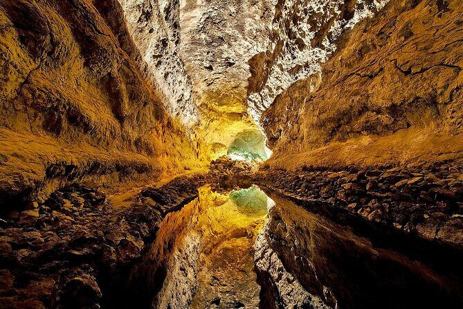 Private luxury Tour of Jameos del Agua and Cueva de los Verdes in Lanzarote - FAQs