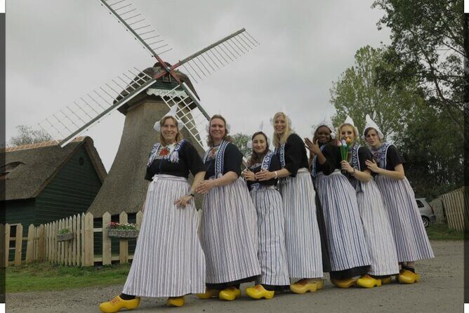 Private Minivan Zaanse Schans and Volendam Tour from Amsterdam - Why Choose This Tour?