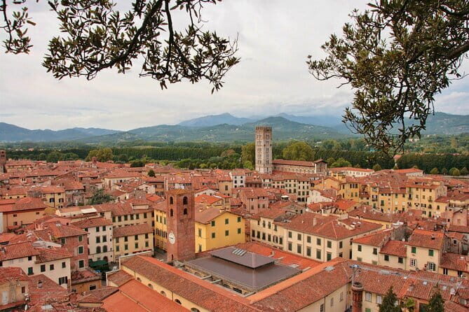 Private Pisa and Lucca Tour from Florence with Transportation - Why This Tour Works Well