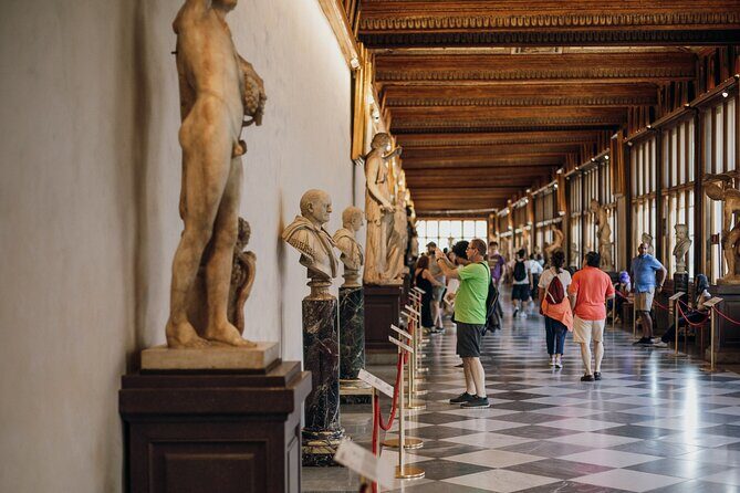 Private Skip-the-Line Uffizi Gallery and Vasari Corridor Tour - La Grotta del Buontalenti and the Medici Palace