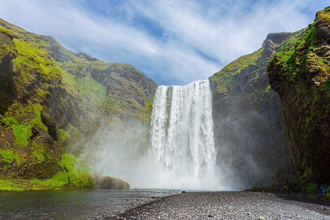 Private South Coast tour / Black Sand Beach, Waterfalls and more - The Sum Up
