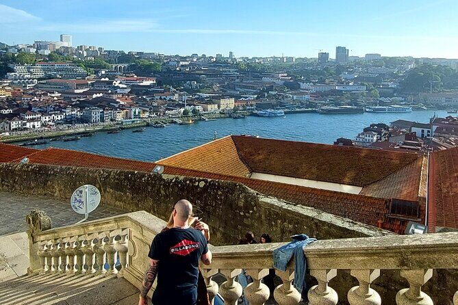 Private Tour from Lisboa to Aveiro and Porto - FAQ