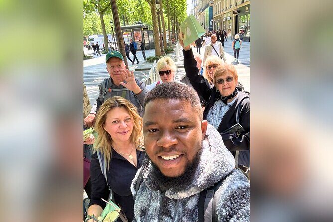 Private Tour of Paris Arc de Triomphe, Champs-Élysées, & Macarons - Who Will Love This Tour?