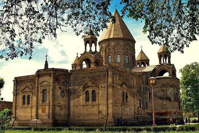Private tour to Echmiadzin (st Gayane, Hripsime, Mother Cathedral), Zvartnots - What Makes This Tour Stand Out?