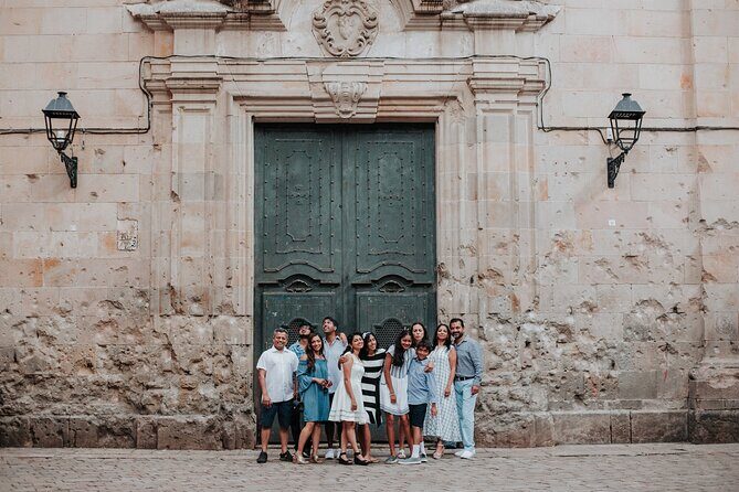 Private Vacation Photography Session with Local Photographer in Barcelona - A Close Look at the Experience