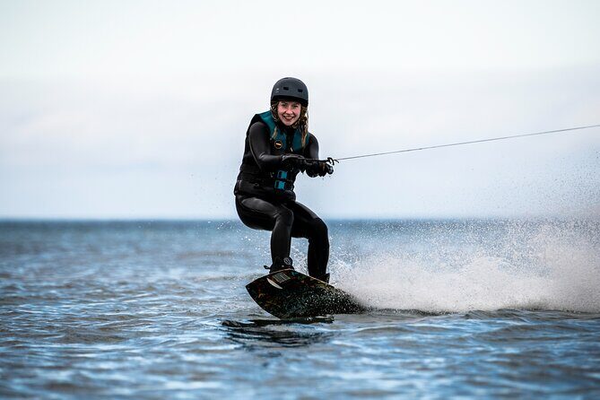 Private wakeboarding or waterskiing trip in Westfjords - In-Depth Review of the Wakeboarding and Waterskiing Experience