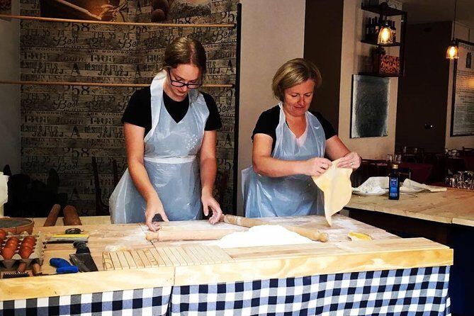 Private Walking Tour of Rome and a Cooking Class - The Culinary Experience: Creating Rome’s Flavors