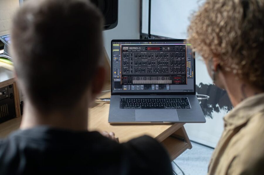 Produce Techno and House Music in Berlin - What’s Included and What’s Not