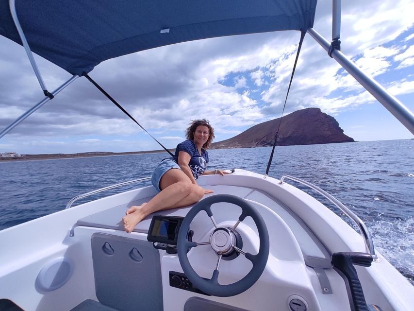 Rent a Boat with No License, Self Drive - What Makes the Experience Stand Out