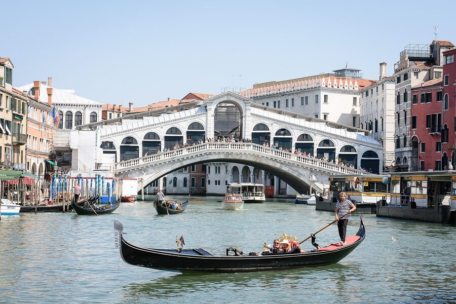 Rialto Bridge with gondolas on the Canale Grande