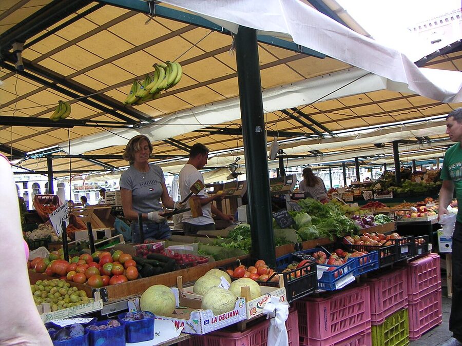 Mercato di Rialto fruit and produce stand in Venice
