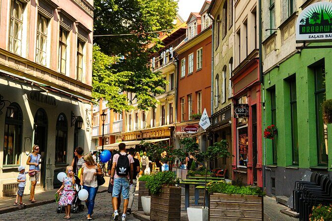 Riga Private Walking Tour with a Local - Analyzing the Value
