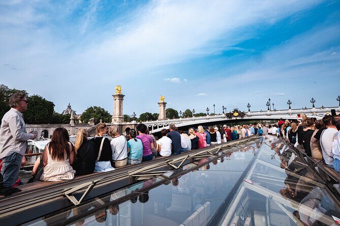 River Seine Sightseeing Boat Tour with Audio Guide - What’s Included and How It Works