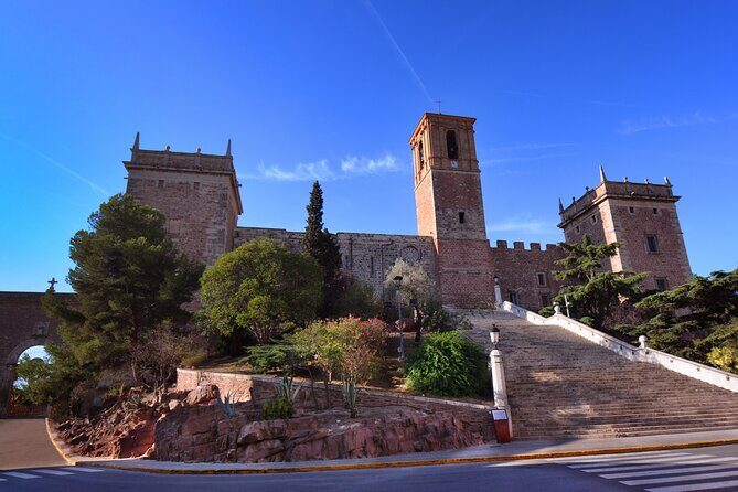 Roman Wine of Valencia & Amphitheatre-Castle + Knights Monastery - Wine Tasting at Restaurante Le Fou