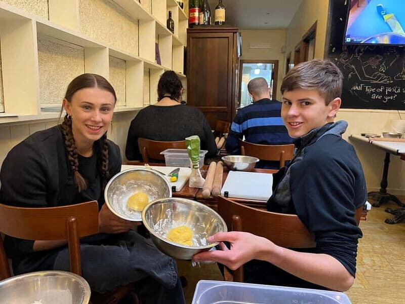 Rome: Pasta Cooking Class with Wine, Coffee, and Limoncello - Group Size, Duration, and Practical Details