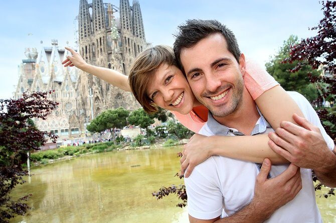 Sagrada Familia Private Tour - The Sum Up