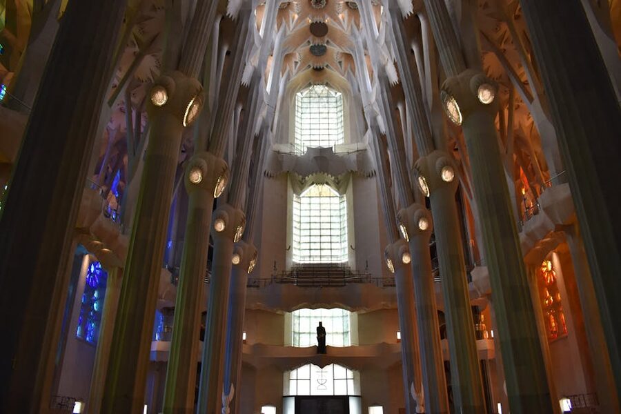 White tree-like pillars inside Sagrada Familia interior