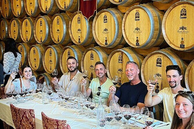 San Gimignano Wine Tour and tuscan appetizer for small group - The Experience for Different Travelers