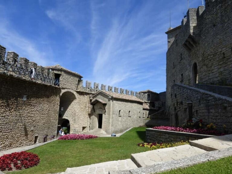 San Marino - Private Historic Walking Tour - Who Is This Tour Best For?