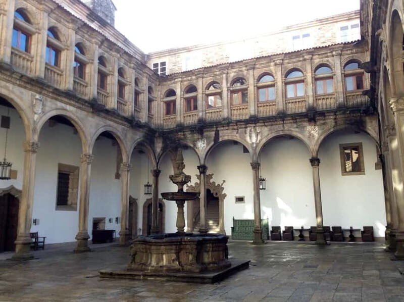 Santiago de Compostela: 4hours tour with everything included - Practical Details: What You Need to Know