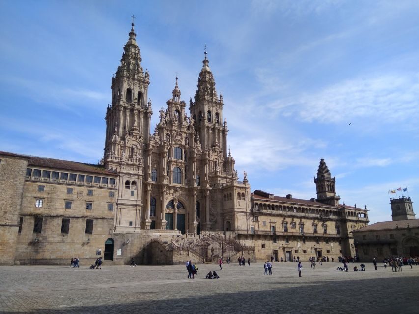 Santiago de Compostela & Valença - Private tour from Porto - What Makes This Tour Stand Out?