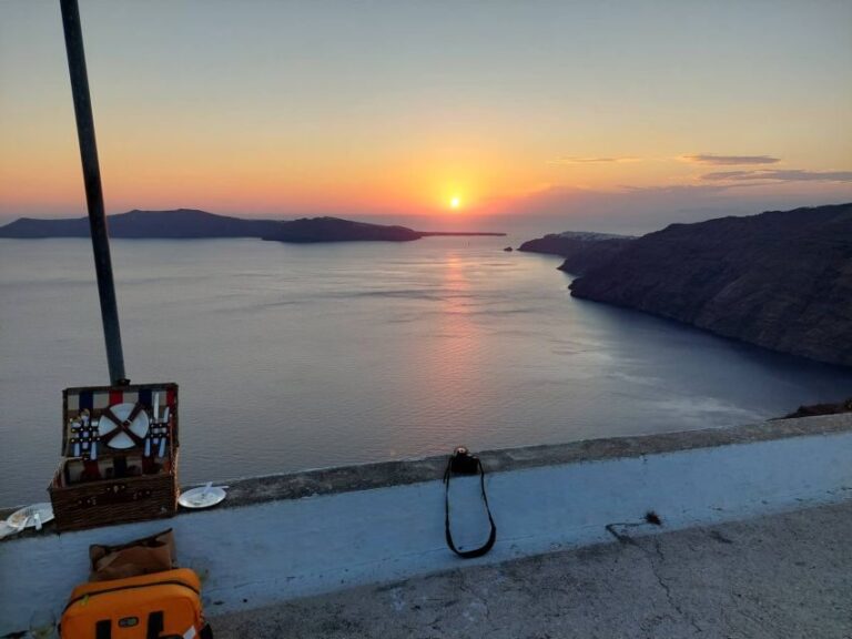 Santorini: Private Sunset Tour with Picnic & Transfer - What makes this tour stand out?