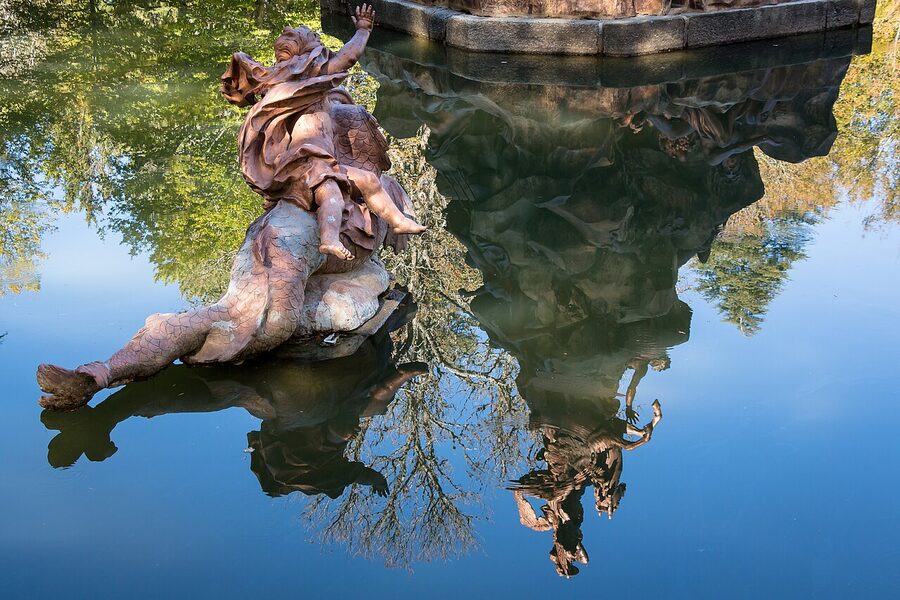 Fuente de la Fama fountain at La Granja gardens