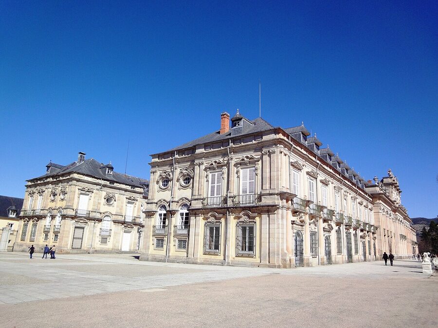 La Granja de San Ildefonso palace garden facade